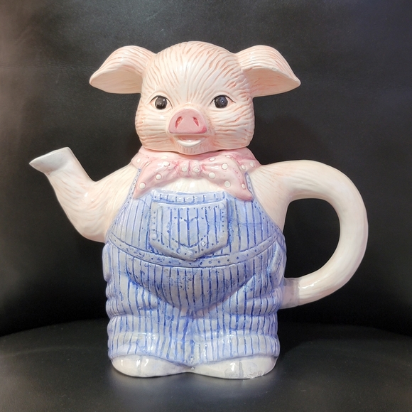 Farberware | Kitchen | Vintage Farmer Pig Tea Pot Overall Jeans Polka ...